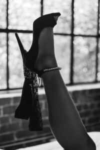 4 Tips to Feel Confident Naked | Atlanta Boudoir